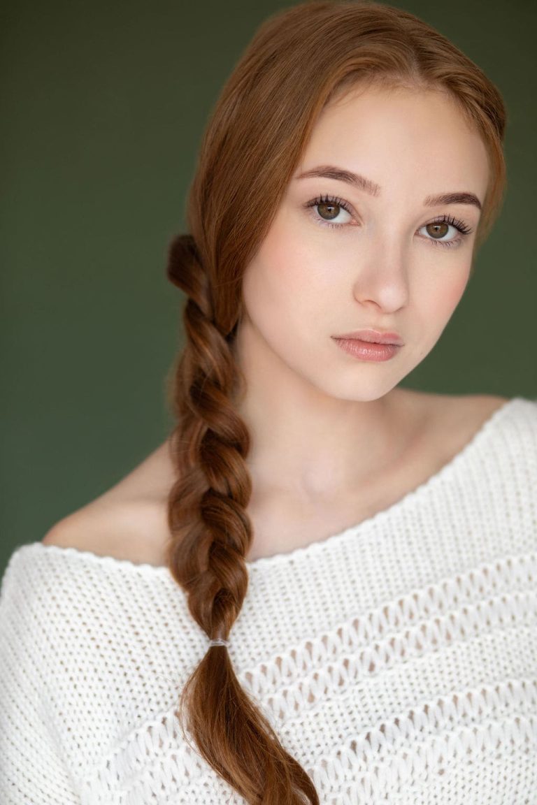 Caroline Elle Abrams - Stellar Talent Agency