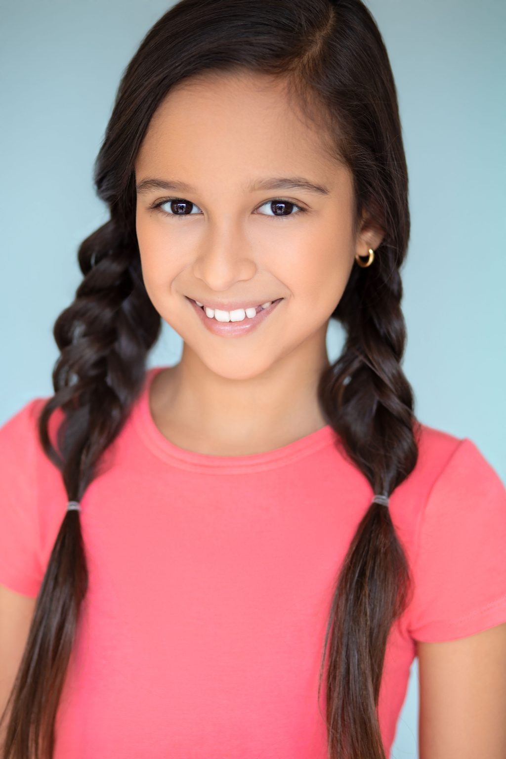 Hire girl Models - Best girl model agency Miami Stellar Talent Agency